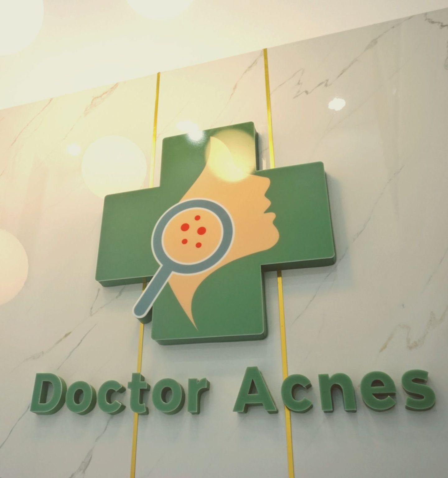 About Us - Doctor Acnes Dermatology Clinic