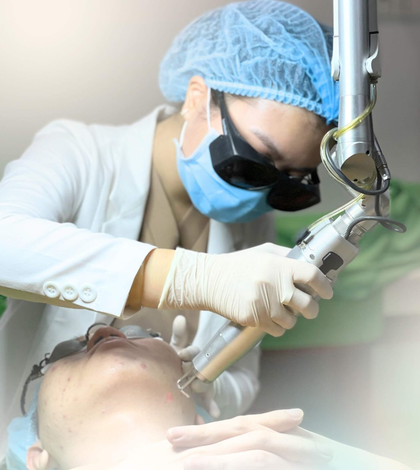 Doctor Acnes Dermatology Clinic - Medical standard Acne and Scar Treatment